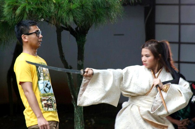 Gambar Foto Raditya Dika dan Eriska Rein di Film Raditya Dika Cinta ...