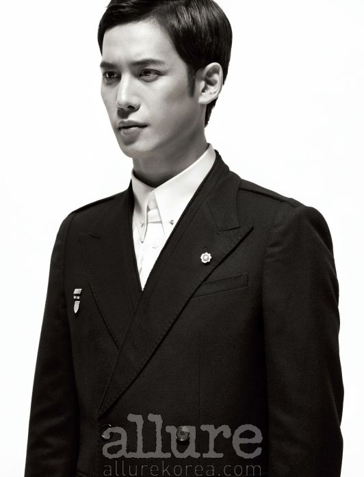 Park Ki Woong: Berita, Foto, Video, Lirik Lagu, Profil & Bio | Halaman ...