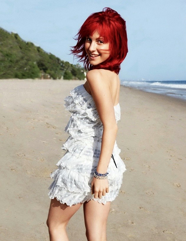 Gambar Foto Hayley Williams Photoshoot - Foto 2 dari 4