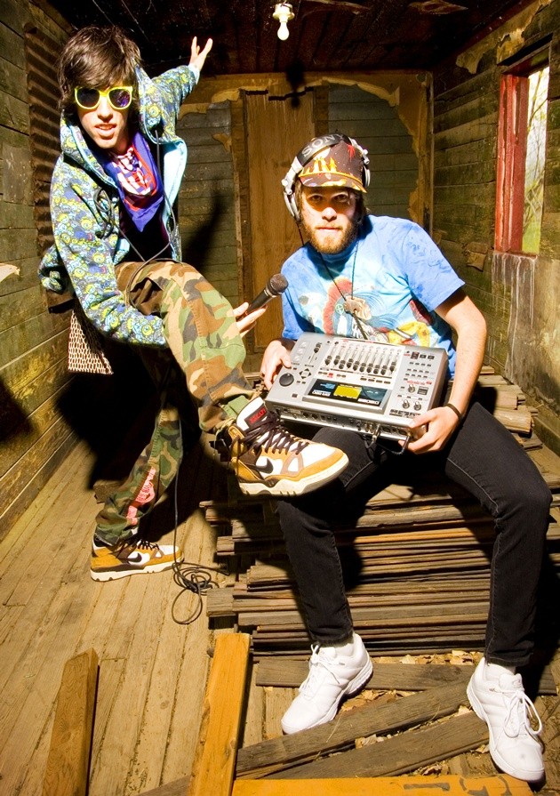 Foto Photoshoot 3OH!3 - Foto 2 dari 14