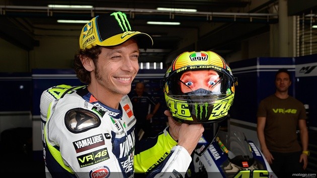 Gambar Foto Valentino Rossi Mempersiapkan Diri - Foto 2 dari 23