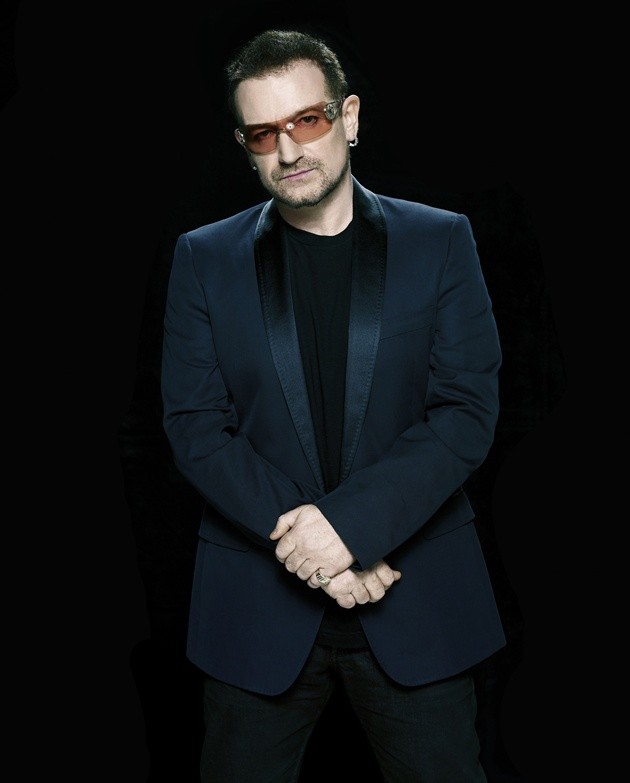 Gambar Foto Bono Vokalis Utama Band U2 - Foto 2 dari 15