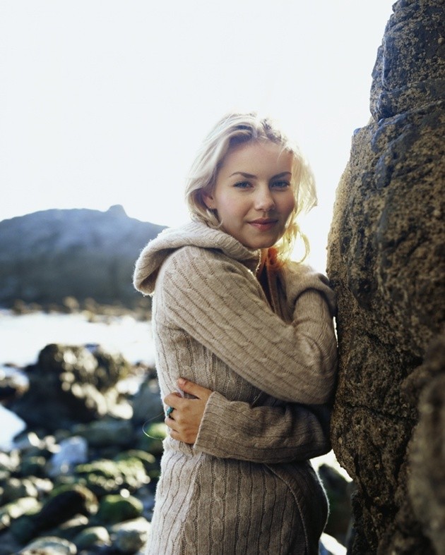 Elisha Cuthbert: Berita, Foto, Video, Lirik Lagu, Profil & Bio ...