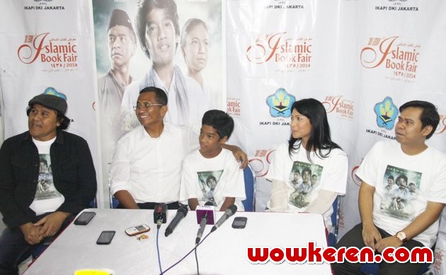 Gambar Foto Jumpa Pers Film 'Sepatu Dahlan' - Foto 2 dari 52