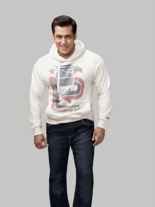 Foto Salman Khan Pamerkan Koleksi Busana Pria Splash Fashion A/W 2013 ...