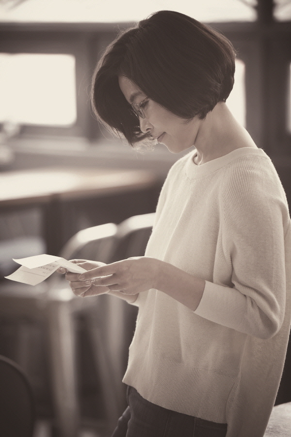 Lee Sun Hee: Berita, Foto, Video, Lirik Lagu, Profil & Bio | Halaman ...