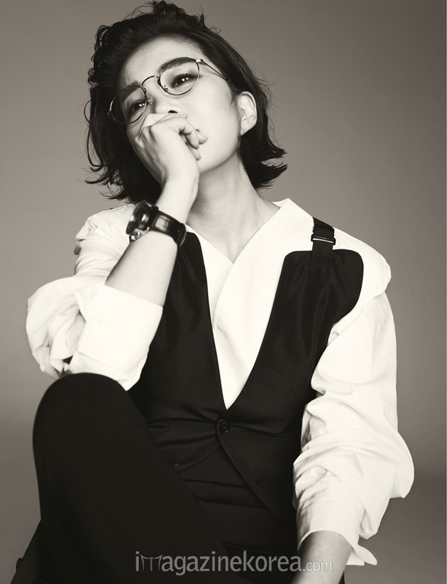 Foto Lee Sun Hee Red Carpet, Liburan, Keluarga dan Pasangan, Sosmed dan ...