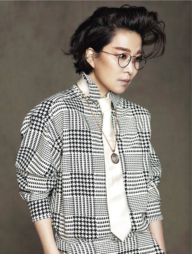 Foto Lee Sun Hee Red Carpet, Liburan, Keluarga dan Pasangan, Sosmed dan ...