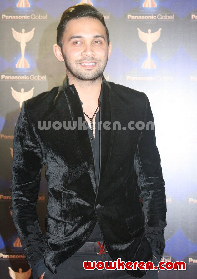 Gambar Foto Teuku Zacky di Red Carpet Panasonic Gobel Awards 2014 ...