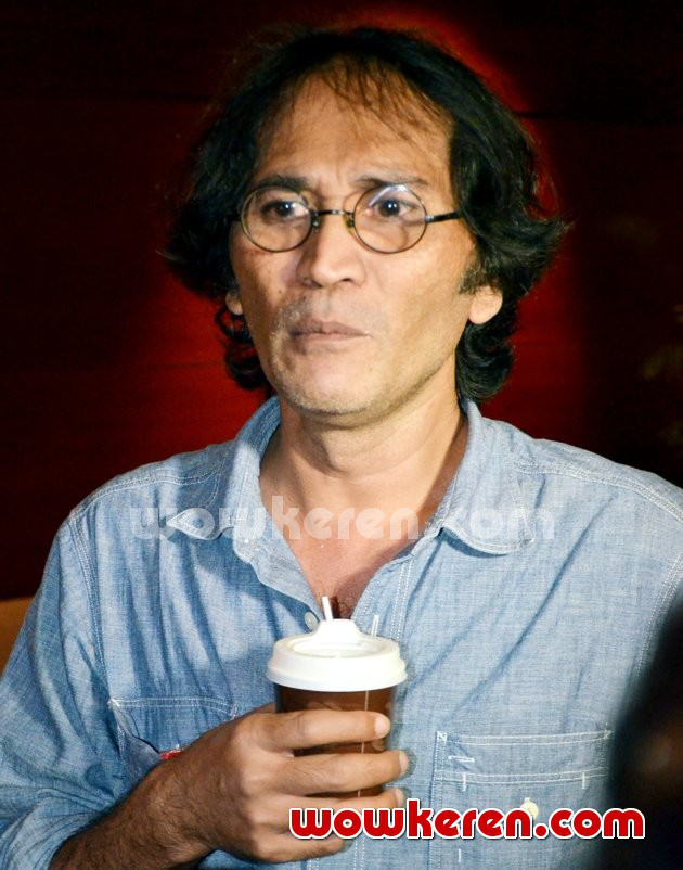 Gambar Foto Alex Komang Saat Ditemui di Djakarta Theater, Jakarta ...