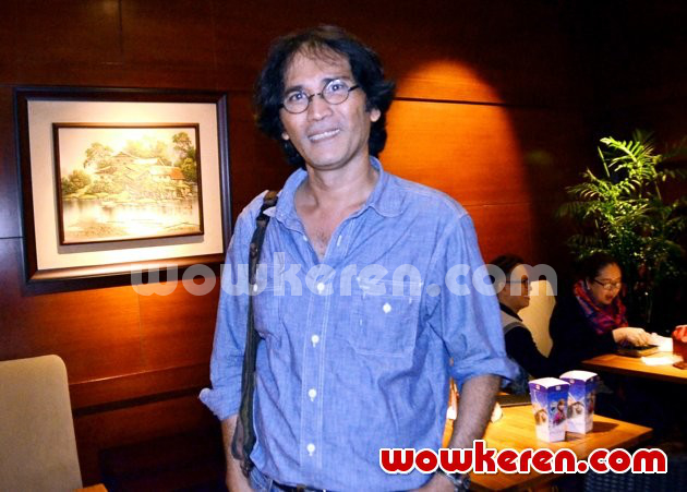 Gambar Foto Alex Komang Saat Ditemui di Djakarta Theater, Jakarta ...