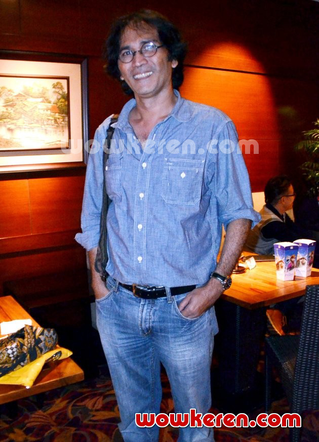 Gambar Foto Alex Komang Saat Ditemui di Djakarta Theater, Jakarta ...