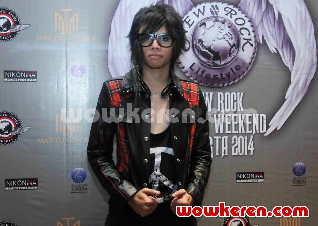 Foto Axel Andaviar Red Carpet, Liburan, Keluarga dan Pasangan, Sosmed ...