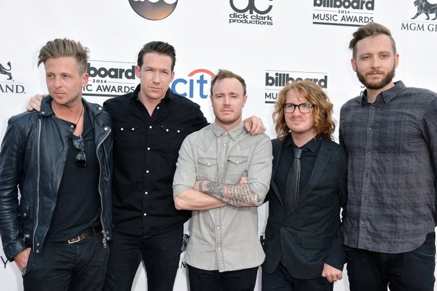 Gambar Foto OneRepublic di Red Carpet Billboard Music Awards 2014 ...