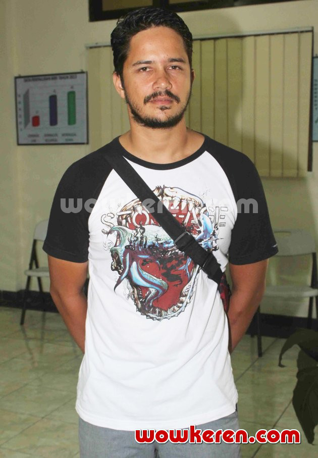 Fathir Muchtar Berita Foto Video Lirik Biodata Wowkeren
