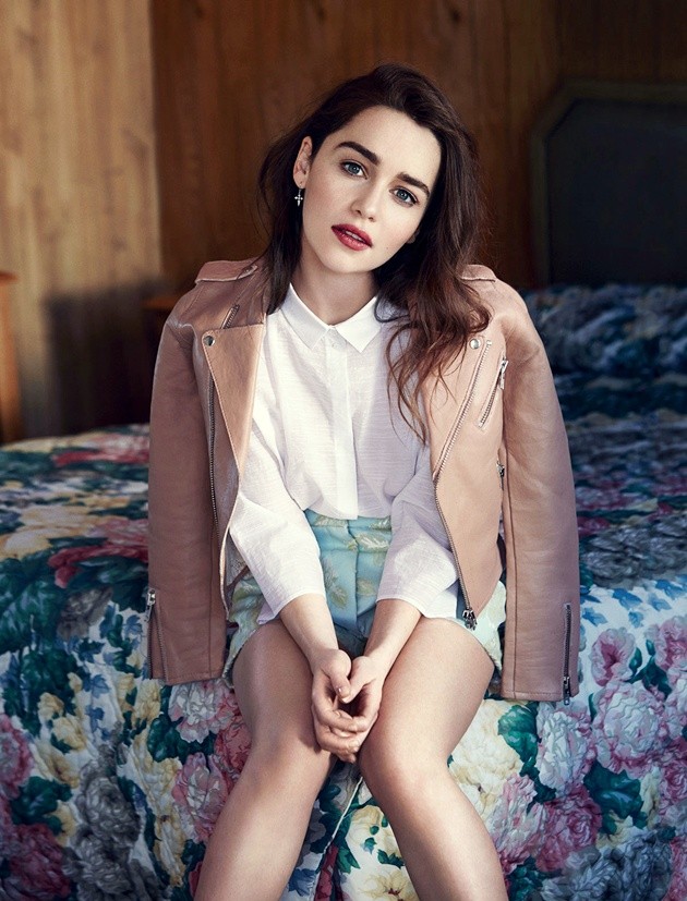 Gambar Foto Emilia Clarke di Majalah Glamour Paris Edisi April 2014 ...