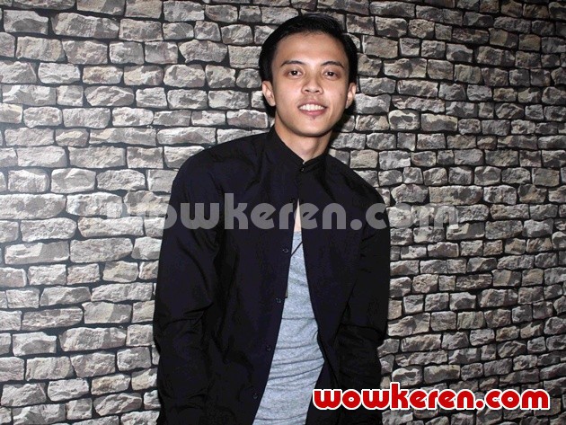 Gambar Foto Bisma Karisma di Press Conference Album 'Best Cuts of Piyu ...