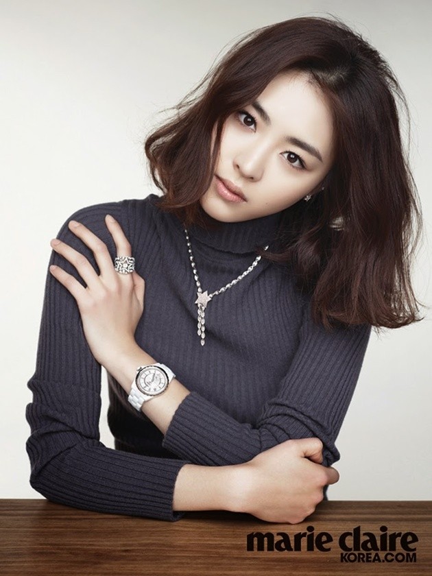 Gambar Foto Lee Yeon Hee di Majalah Marie Claire Edisi Juni 2014 - Foto ...