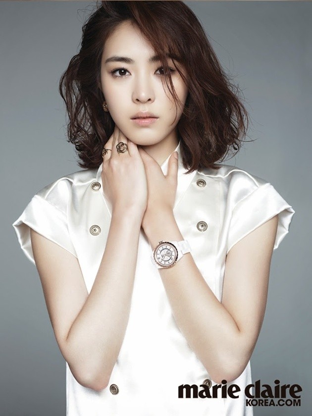 Gambar Foto Lee Yeon Hee di Majalah Marie Claire Edisi Juni 2014 - Foto ...