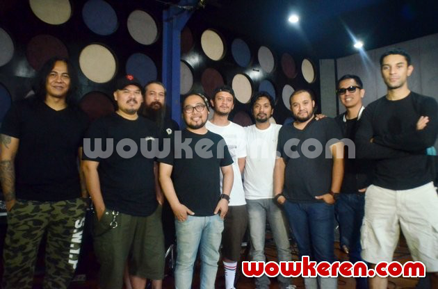 Foto Element Red Carpet, Liburan, Keluarga dan Pasangan, Sosmed dan ...