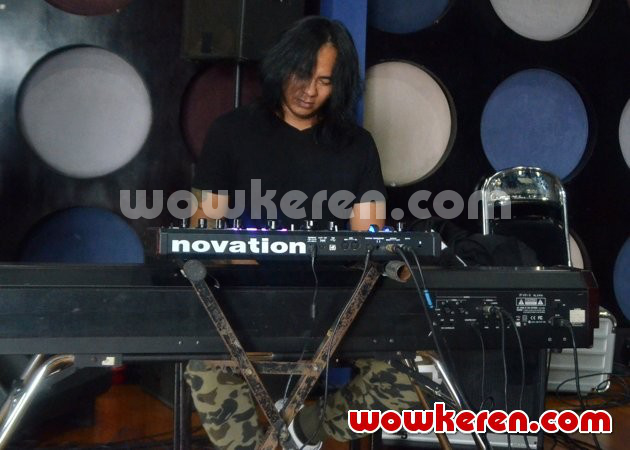 Foto Element Red Carpet, Liburan, Keluarga dan Pasangan, Sosmed dan ...