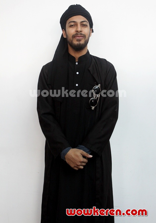 Gambar Foto Alex Abbad Dalam Jumpa Pers 'Kisah 9 Wali' - Foto 2 dari 7