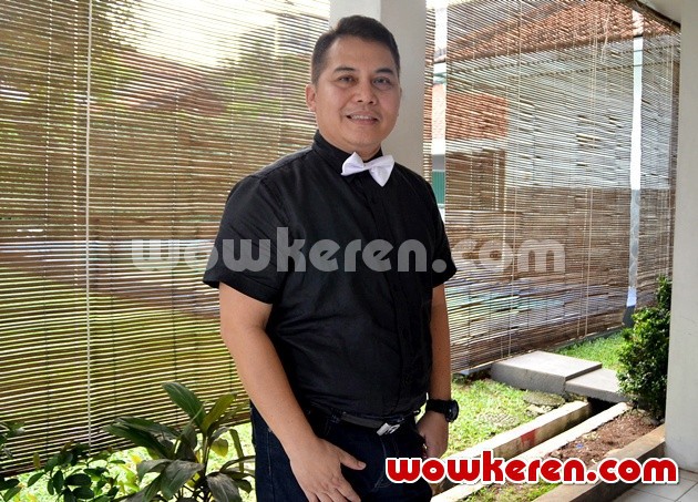 Denny Chandra: Berita, Foto, Video, Lirik Lagu, Profil & Bio | Halaman ...