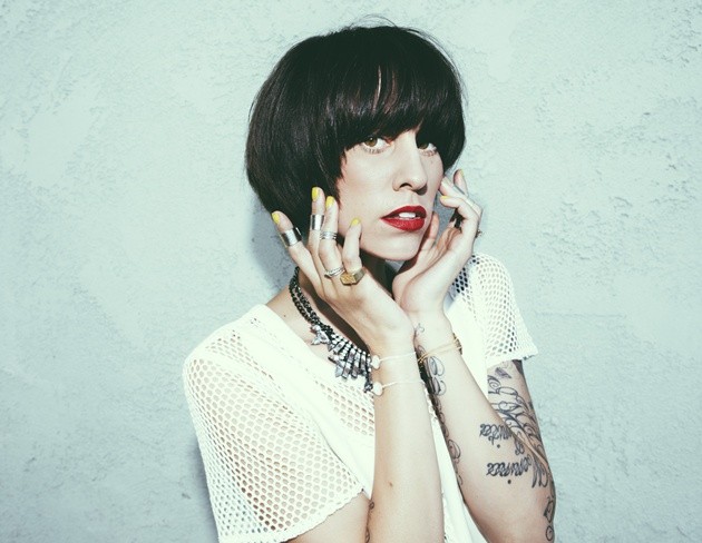 Dev: Berita, Foto, Video, Lirik Lagu, Profil & Bio | Halaman Utama Dev ...