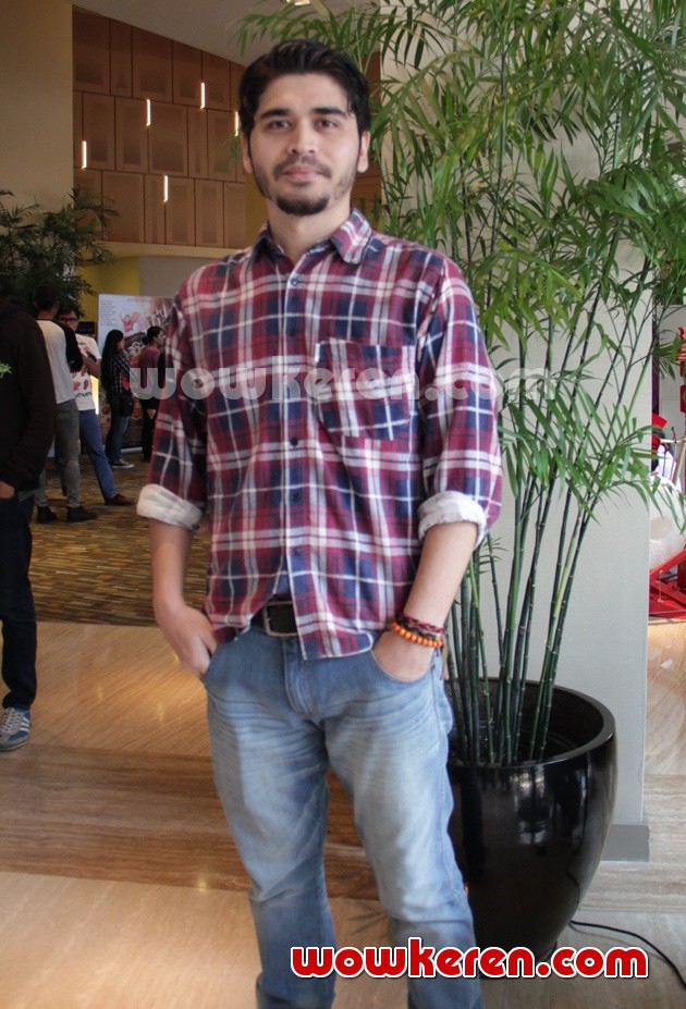 Foto Rizky Hanggono Red Carpet, Liburan, Keluarga dan Pasangan, Sosmed ...