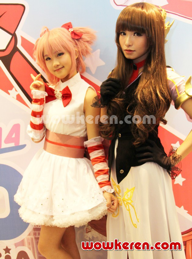 Gambar Foto Cosplayer Bergaya di Acara Anime Festival Asia Indonesia ...