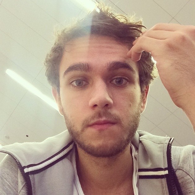 Foto Zedd Red Carpet, Liburan, Keluarga dan Pasangan, Sosmed dan ...