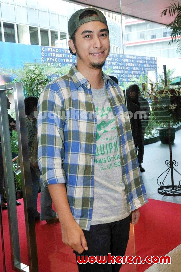 Winky Wiryawan: Berita, Foto, Video, Lirik Lagu, Profil & Bio | Halaman ...