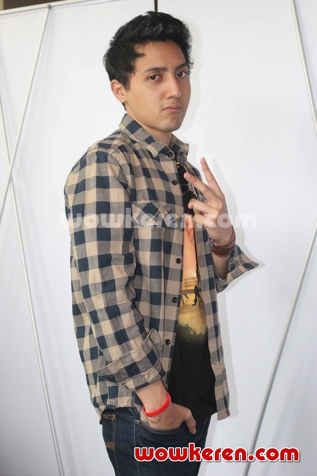Aaron Ashab: Berita, Foto, Video, Lirik, Biodata | WowKeren