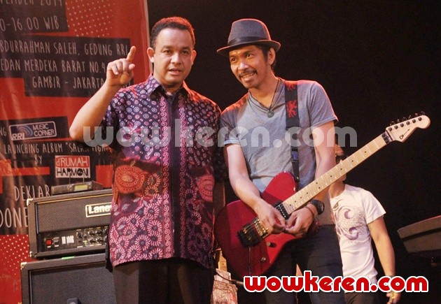 Foto Ridho Slank Launching Single 'Indonesia WOW!' - Foto 2 dari 8