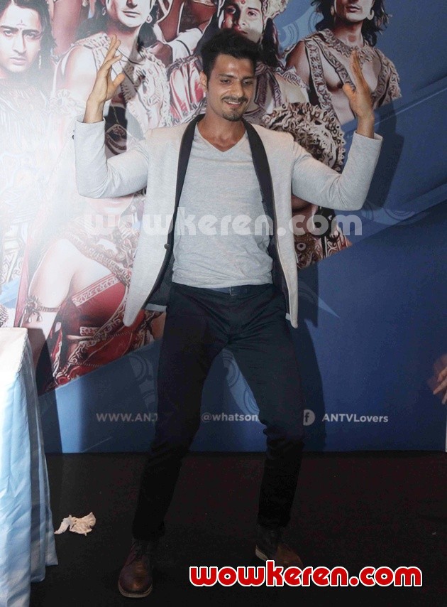 Vin Rana: Berita, Foto, Video, Lirik Lagu, Profil & Bio | Halaman Utama ...