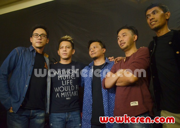 Gambar Foto NOAH Saat Menggelar Jumpa Pers di Kantor Musica Studio's ...