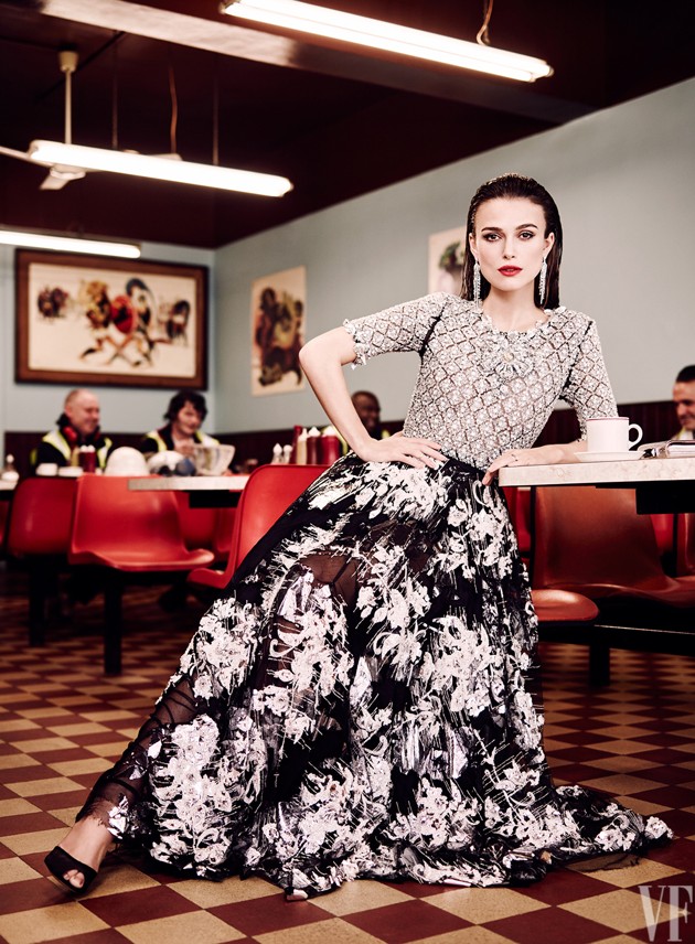 Gambar Foto Pose Chiwetel Ejiofor di Majalah Vanity Fair Edisi Maret ...