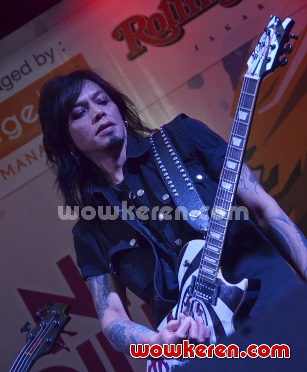 Foto Ovy /rif Ditemui di Amal 20th Nike Ardilla in Loving Memory - Foto ...