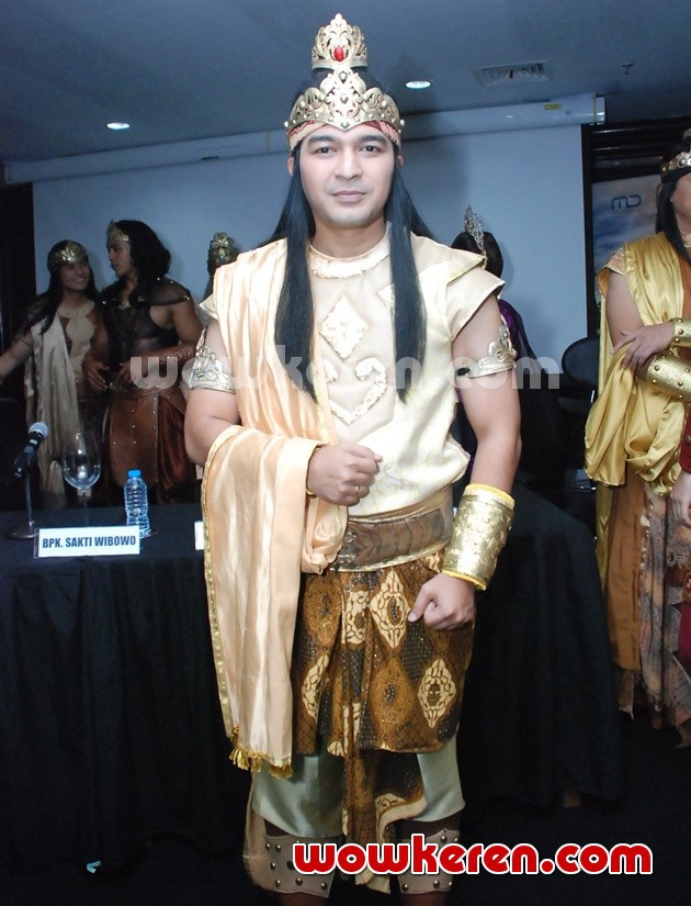 Gambar Foto David Chalik di Press Conference Sinetron 'Arjuna' - Foto 2 ...