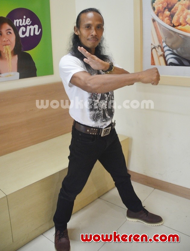 Gambar Foto Yayan Ruhian Hadiri Gala Premier Film 'Yakuza Apocalypse ...