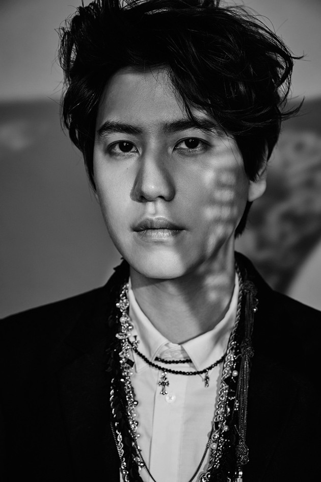 Gambar Foto Kyuhyun Super Junior di Teaser Album 'Devil' - Foto 2 dari 101