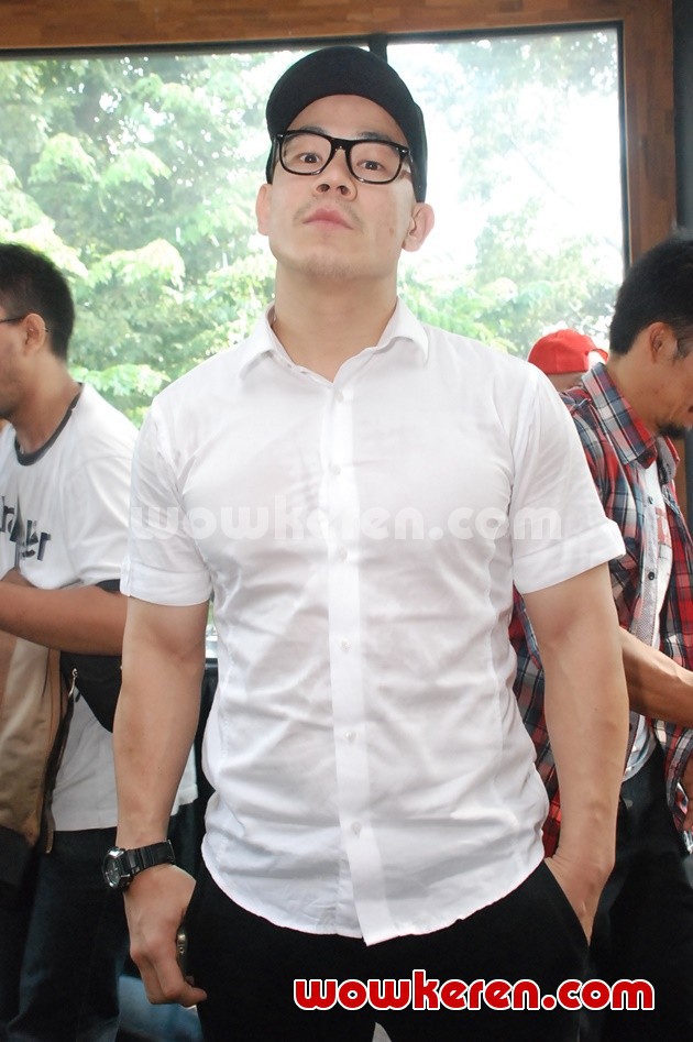 Gambar Foto Peter Taslim di Syukuran Film 'Skakmat' dan 'Surat untuk ...