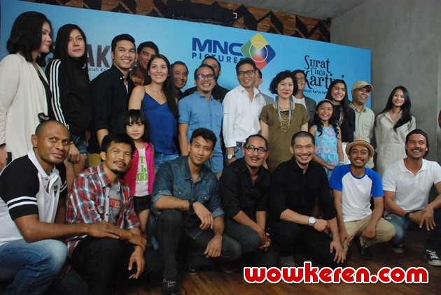 Gambar Foto Peter Taslim di Syukuran Film 'Skakmat' dan 'Surat untuk ...