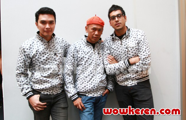 Gambar Foto Trio Ubur Ubur di Jumpa Pers HUT SCTV ke-25 - Foto 2 dari 15