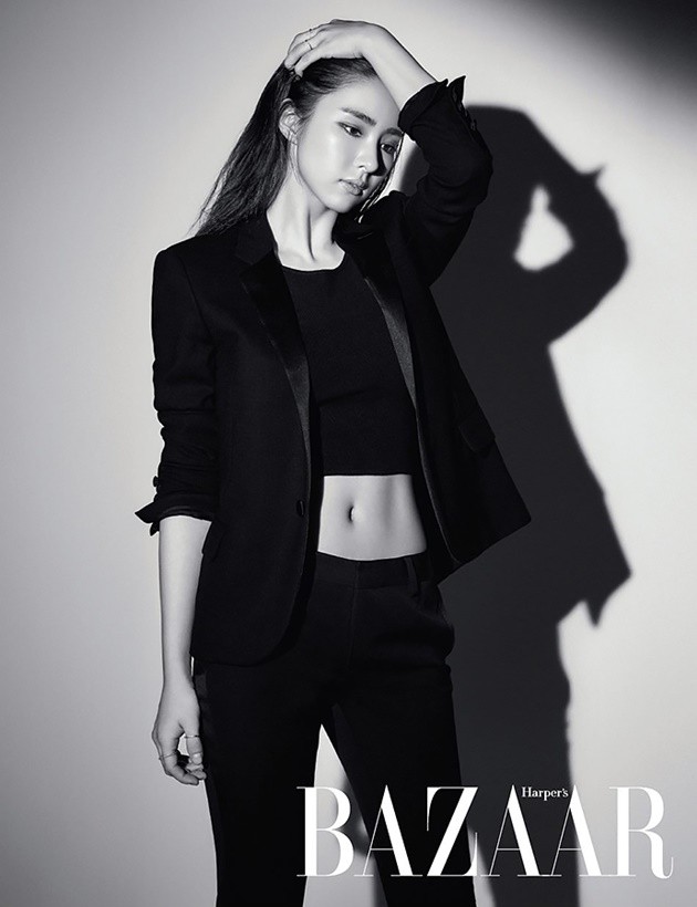 Foto Shin Se Kyung Menjadi Model di Katalog Fashion Vivien - Foto 2 ...