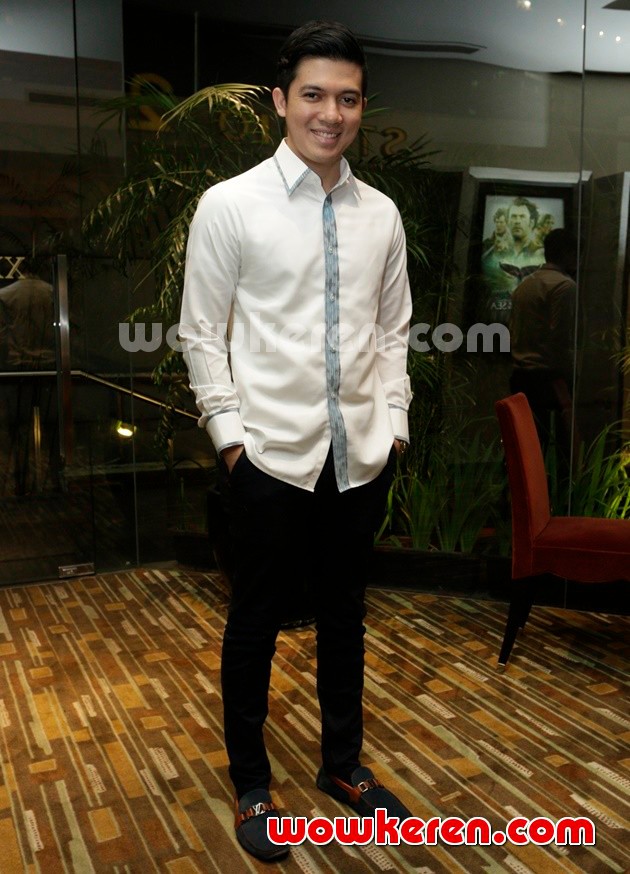 Irwansyah: Berita, Foto, Video, Lirik Lagu, Profil & Bio | Halaman ...