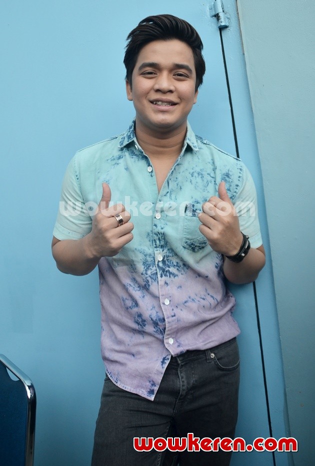 Gambar Foto Billy Syahputra Usai Mengisi Program 'Rumpi' - Foto 2 dari 95