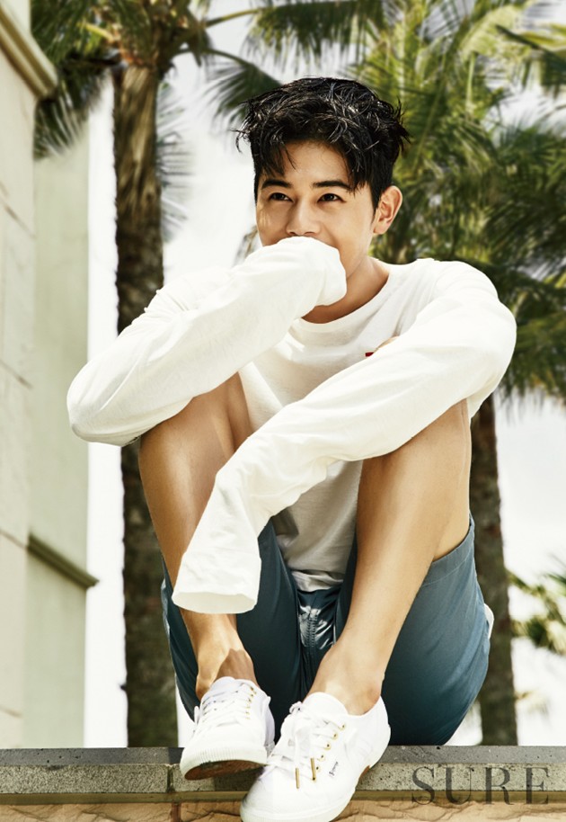 Gambar Foto Dongjun ZE:A di Majalah CeCi Edisi Juni 2013 - Foto 2 dari 7