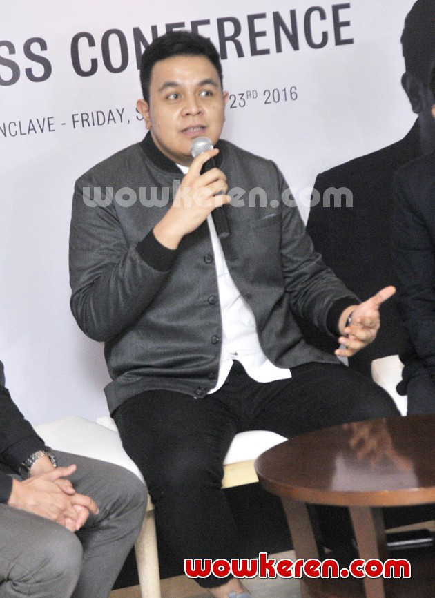 Gambar Foto Tulus Saat Jumpa Pers Konser Amerika - Foto 2 dari 87