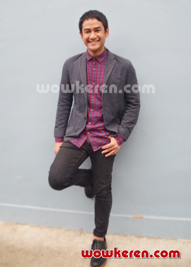 Dwi Andhika: Berita, Foto, Video, Lirik Lagu, Profil & Bio | Halaman ...